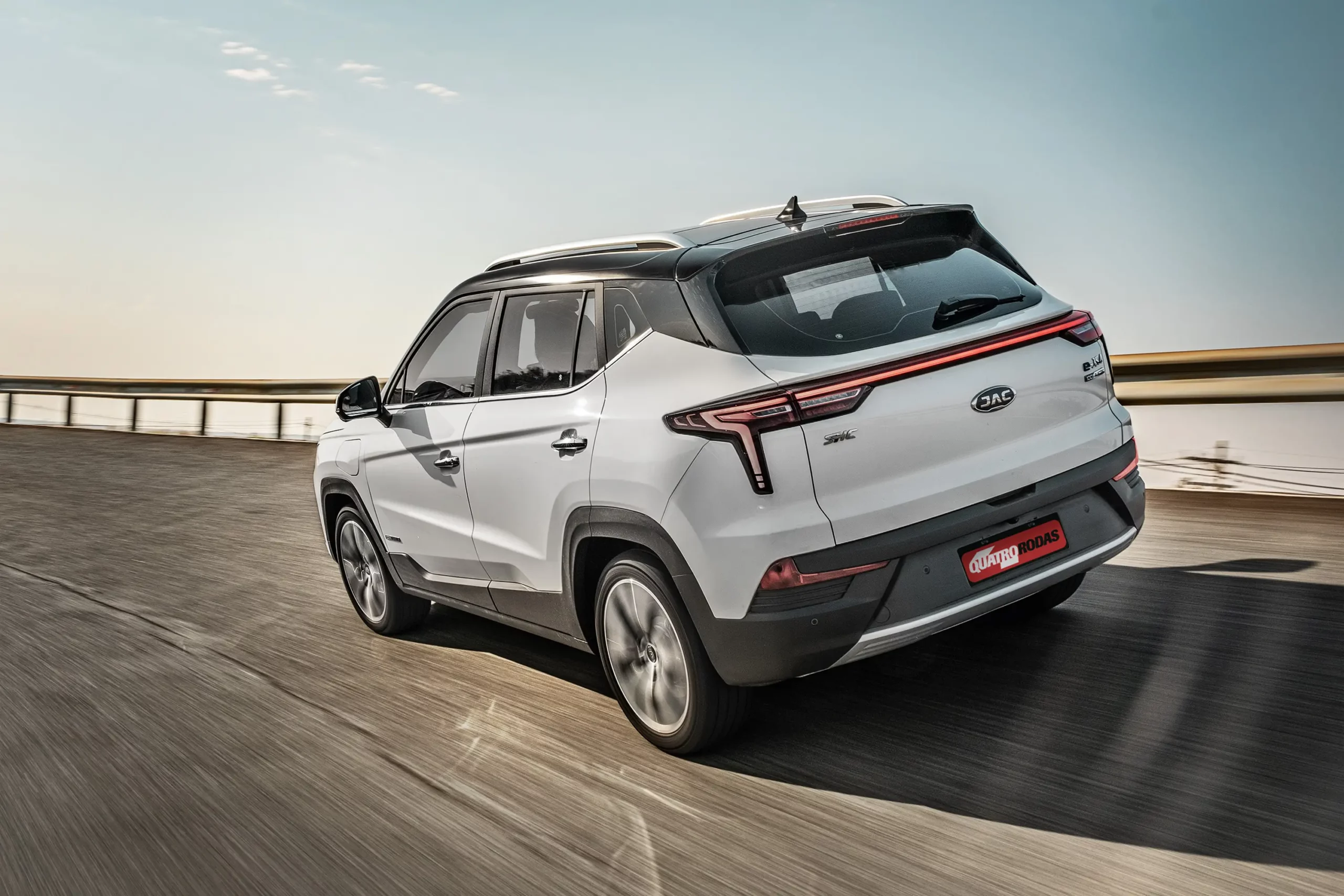 JAC - eJS4 2023 - אלקטריק קאר הרכב הבא שלכם אצלנו באתר